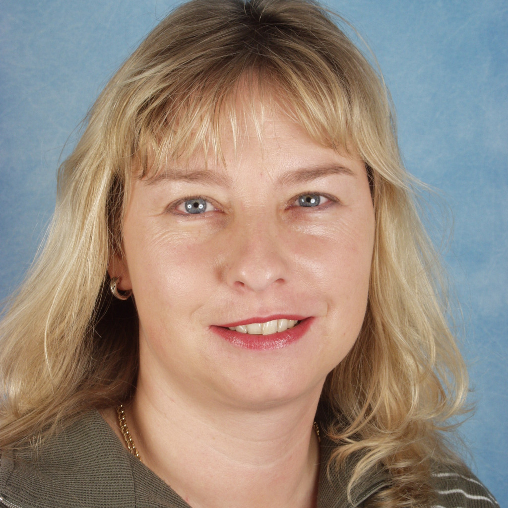 Sarah Spinner's Instagram, Twitter & Facebook on IDCrawl