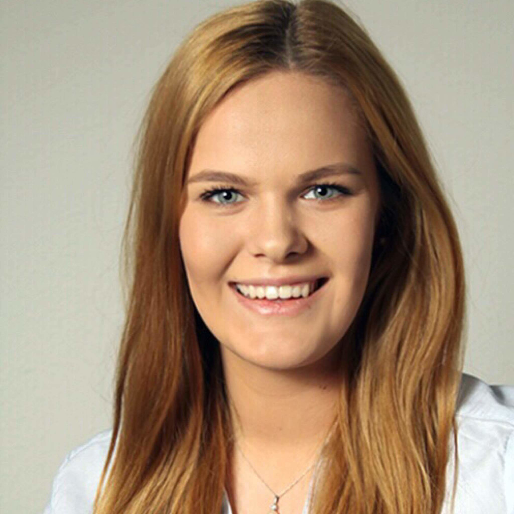 Lisa Abraham - Senior Consultant Indirect Tax - EY (Ernst & Young) | XING