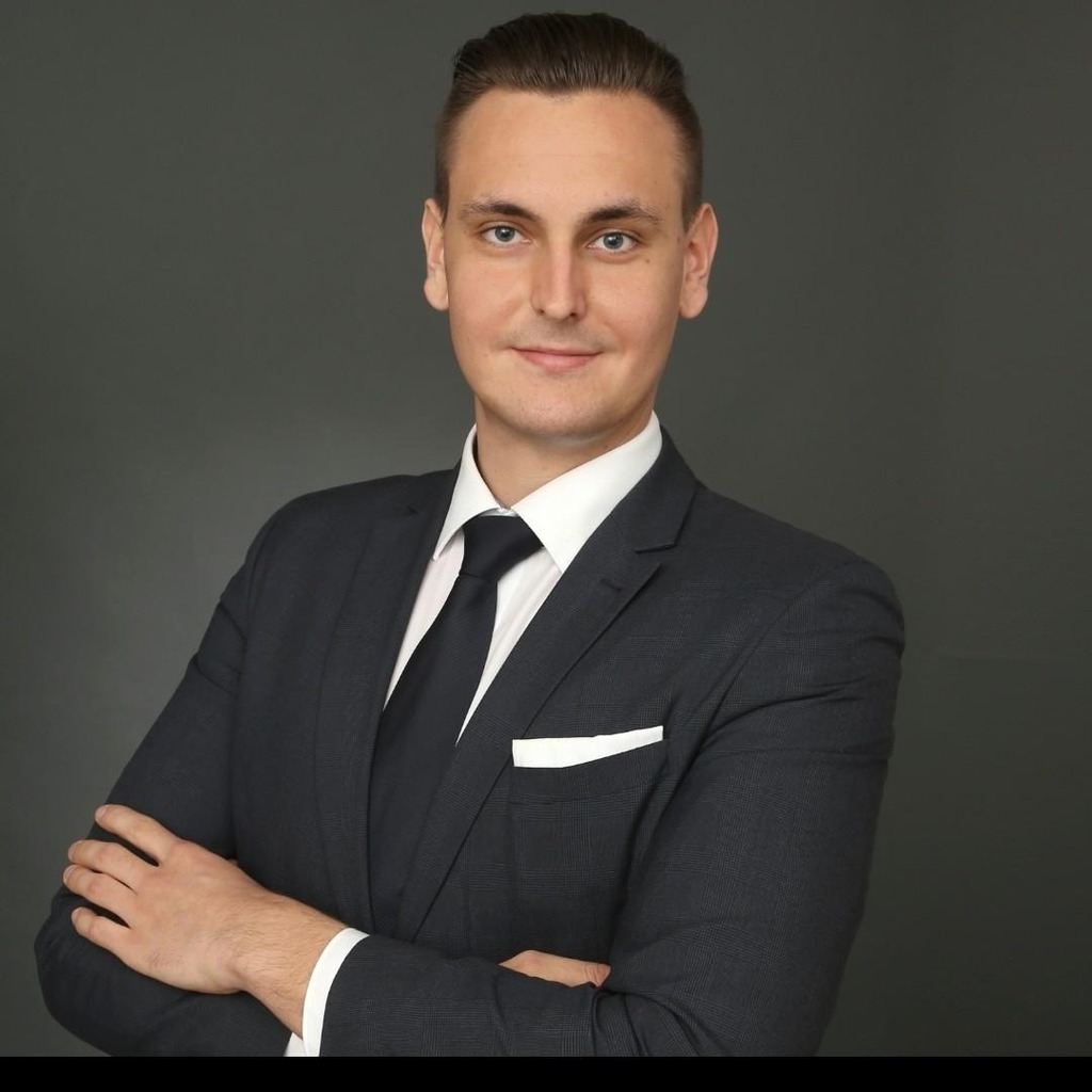 Daniel Luniak - Desk Underwriter und Vertragsverwaltung Sach Individual ...