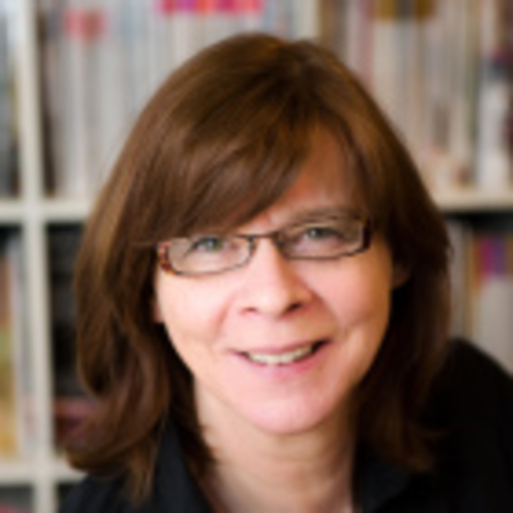 Elke Becker - Geschäftsführerin - Designbureau beckerandfriends | XING