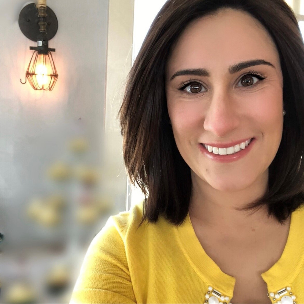 Katherine MacWilliams - Assistant Director Talent Acquisition - EY ...