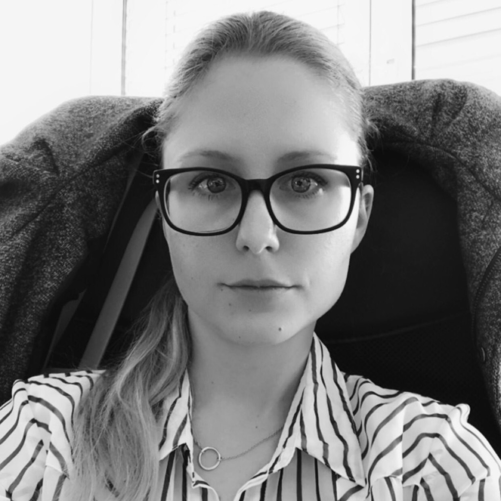 Kim Vögele - Financial Accountant - OUTLETCITY AG | XING