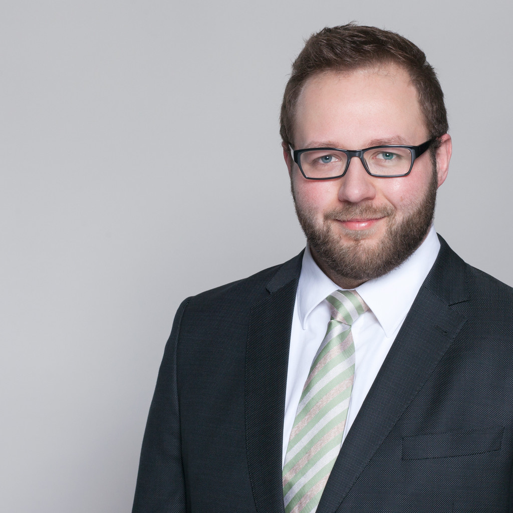 Felix Grigore - Direktionsbeauftragter für Sachversicherung (Firmen ...