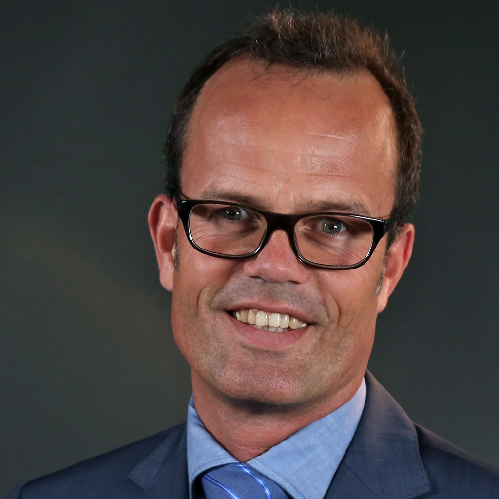 Guido Geller - Regional Director Service Domestic DACH - Miele & Cie ...