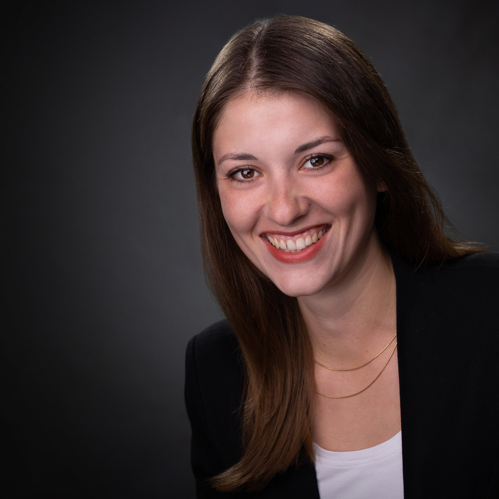 Sarah May - Kunden- und Projektbetreuung - RECON Europe GmbH | XING