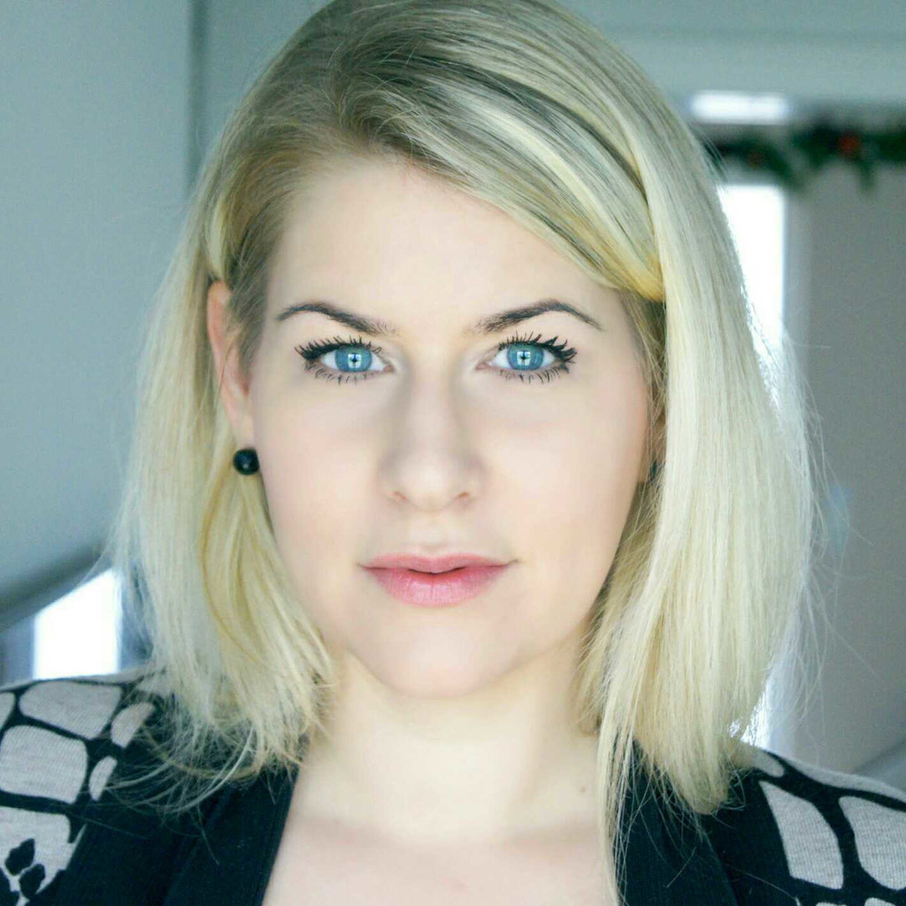 Mag. Birgit Fischer - Medium und Heilerin, Spirituelle Trainerin für Hochsensitivität und ...