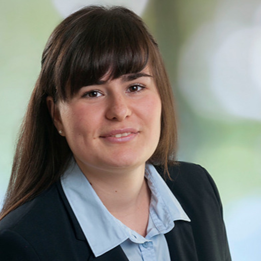 Deya Müller - Data Analyst / Statistik - Unfallkasse Hessen | XING