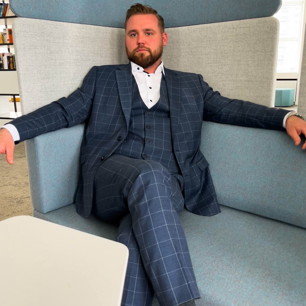 Marvin Dean Simon - Underwriter Technische Versicherungen & Erneurbare ...