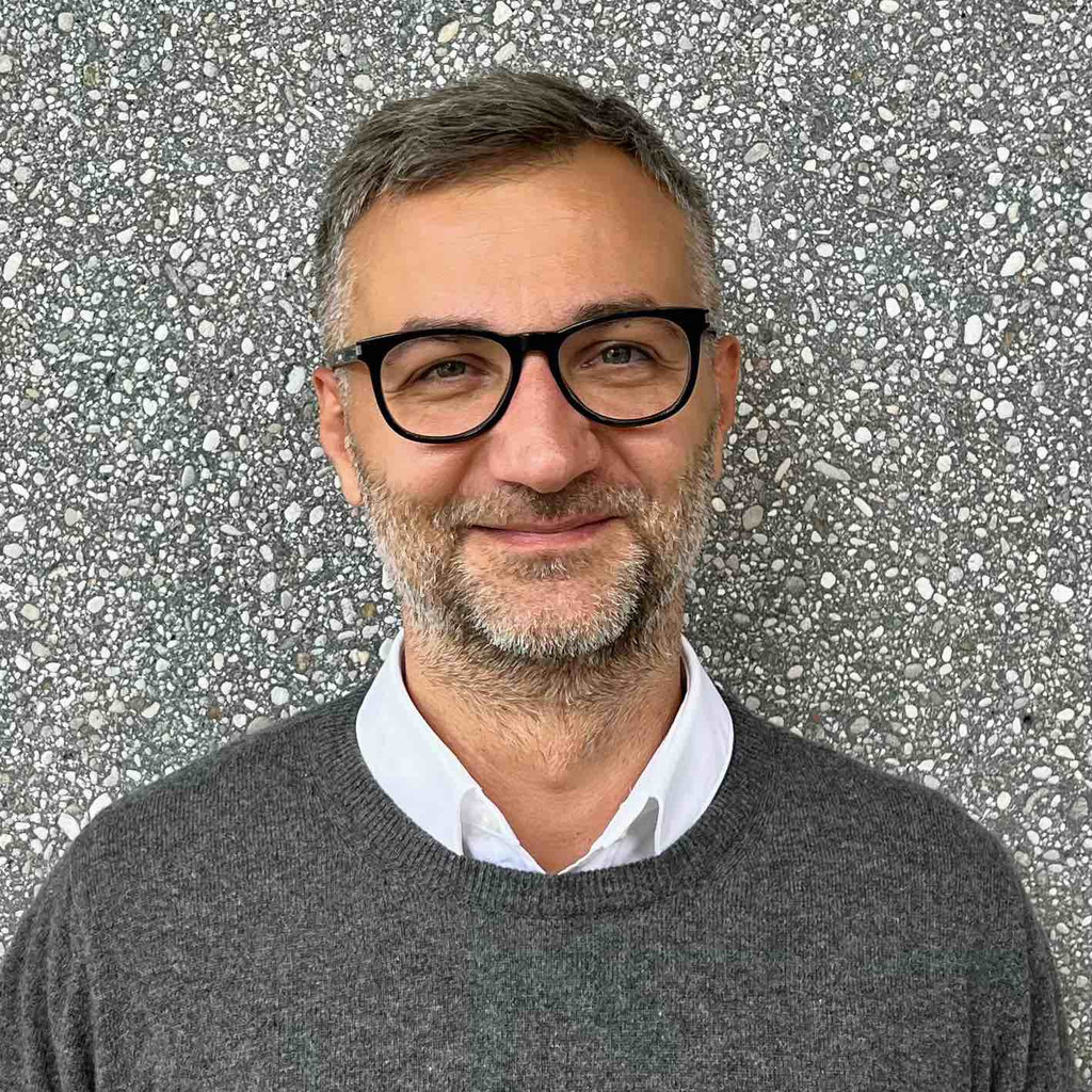 Georg Racz - Vice President (VP), Operations - CURA COSMETICS GROUP | XING