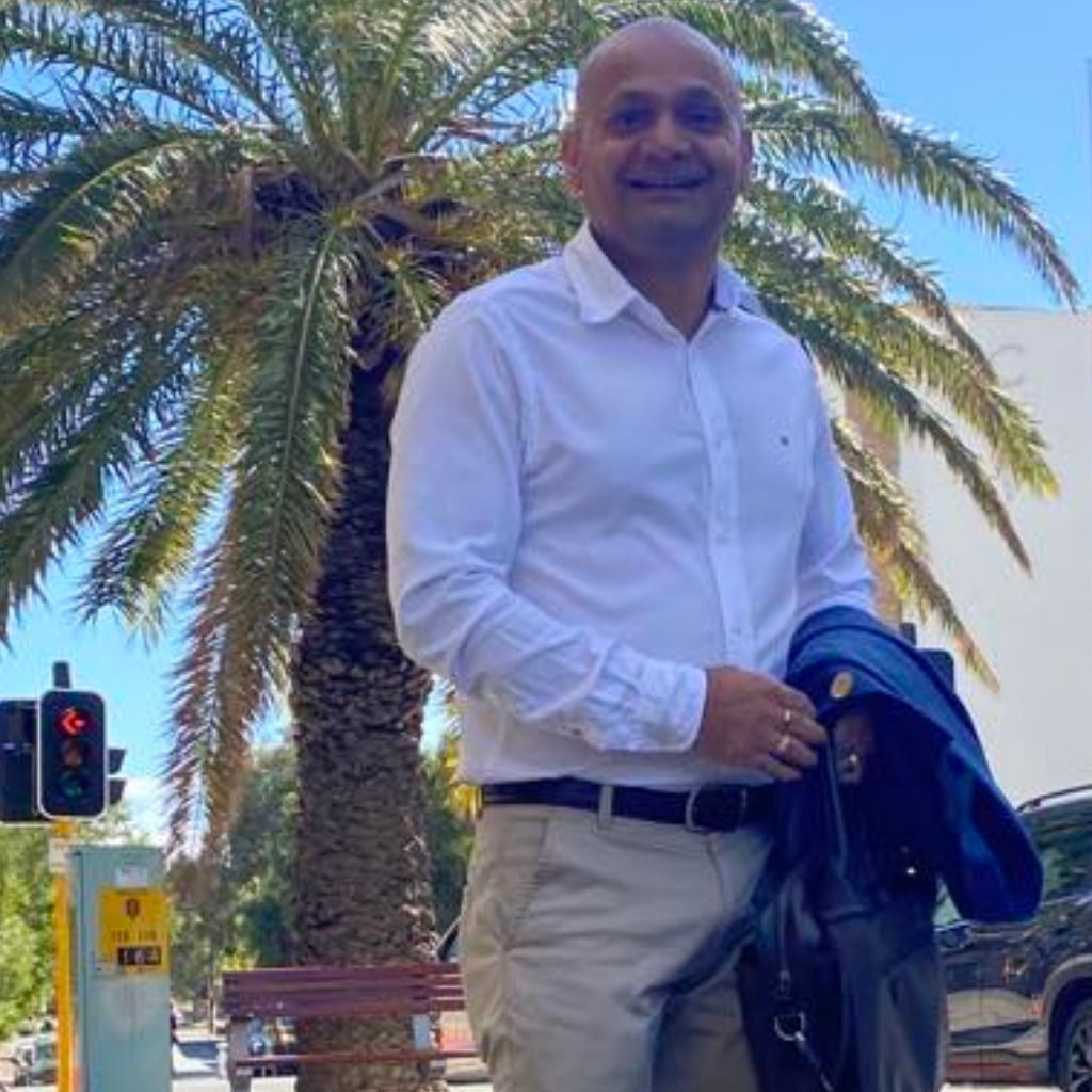 Mani Silwal - Director/CEO - BMW Educational Consultancy | XING