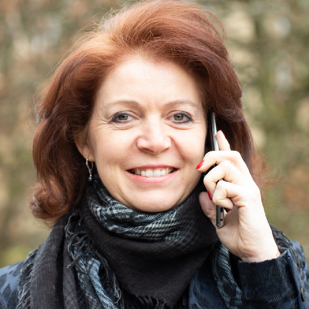 Tanja Hahn - Sachbearbeiterin - immobilienkurse.ch | XING