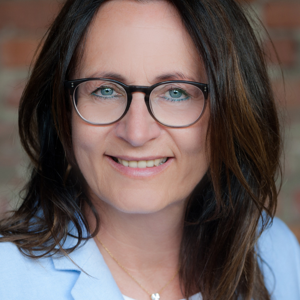 Andrea Bauer - Fachassistentin - Öffentlicher Dienst Bund | XING