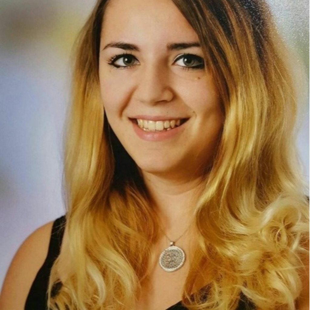 Kristina Stolte's Instagram, Twitter & Facebook on IDCrawl