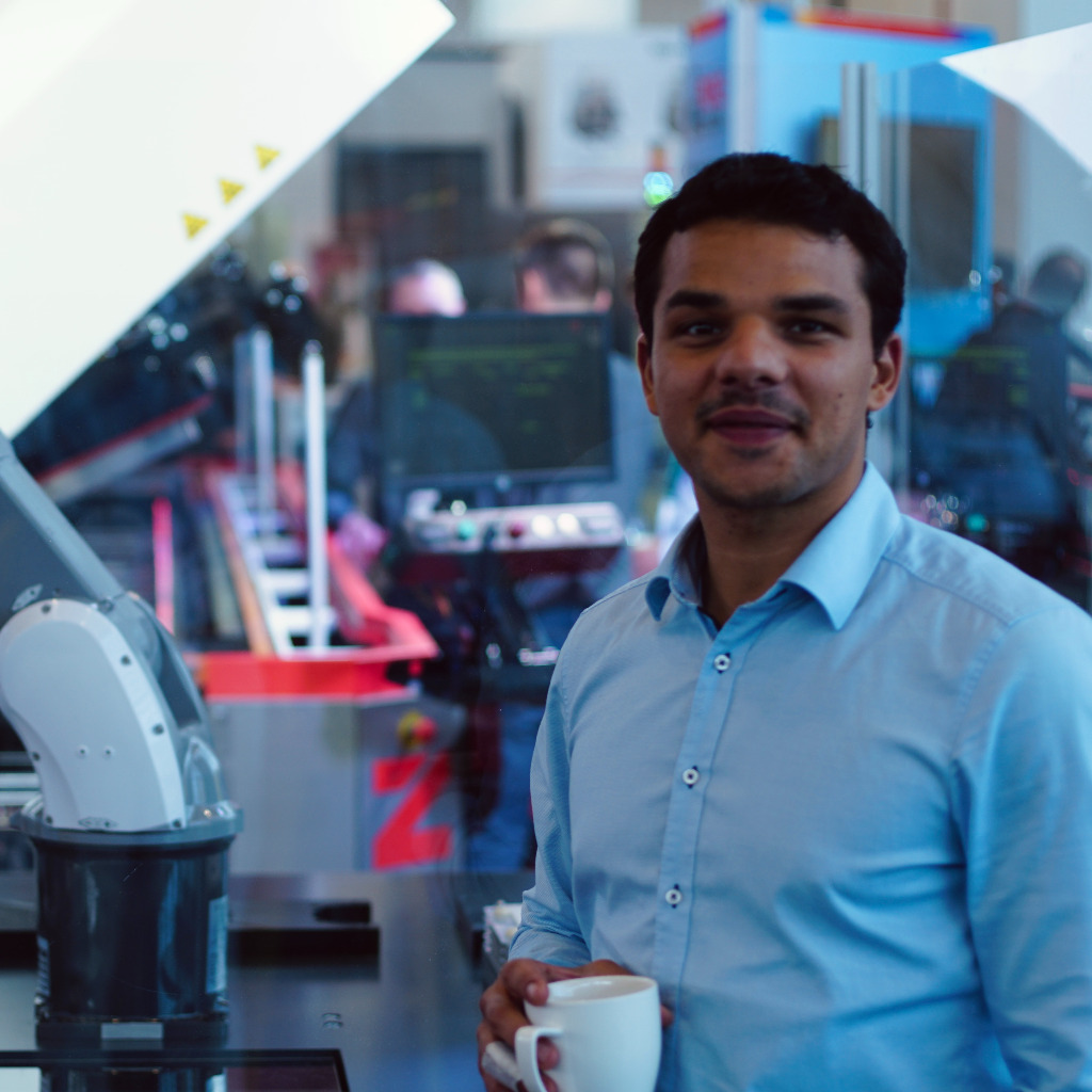 Samir Rahman - Elektrotechnik - FOM Hochschule für Oekonomie ...