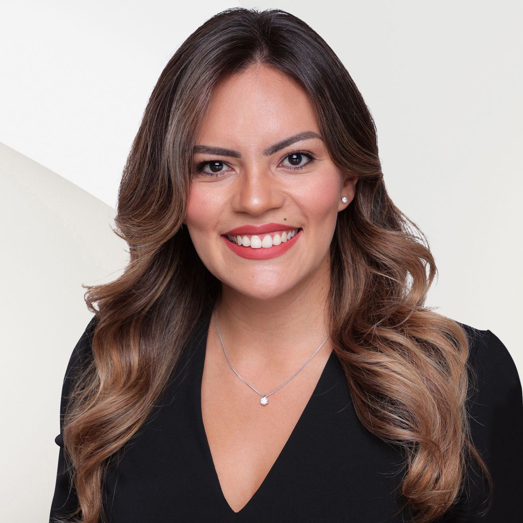 Flavia Schmidt - Immobilienberaterin - Engel & Völkers | XING