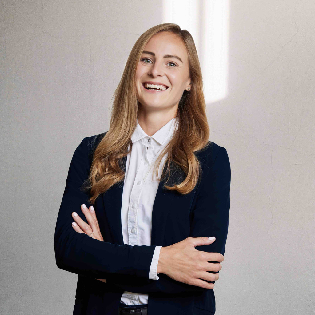 Virginia Weishaupt - Vertriebsassistentin - Bartz Immobilien | XING