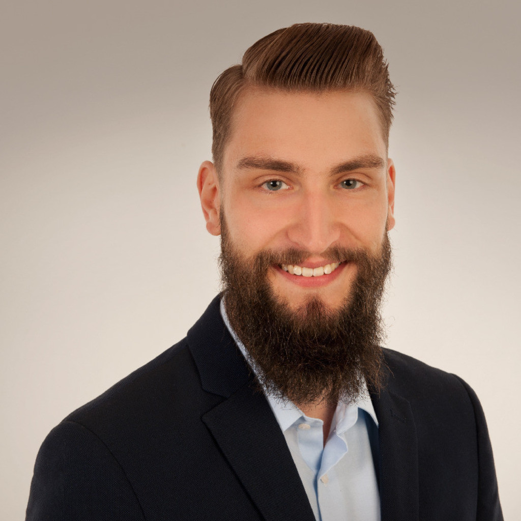 Moritz Popp - Project Leader Special Deals - Yanmar Compact Germany ...