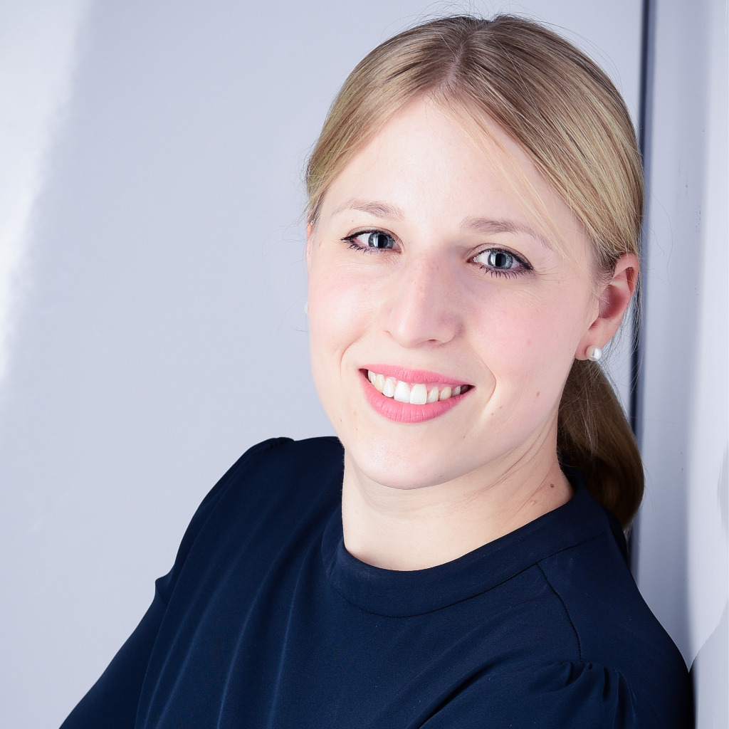 Christina Busch - Vertriebsunterstützung im Unternehmerkundenbereich ...