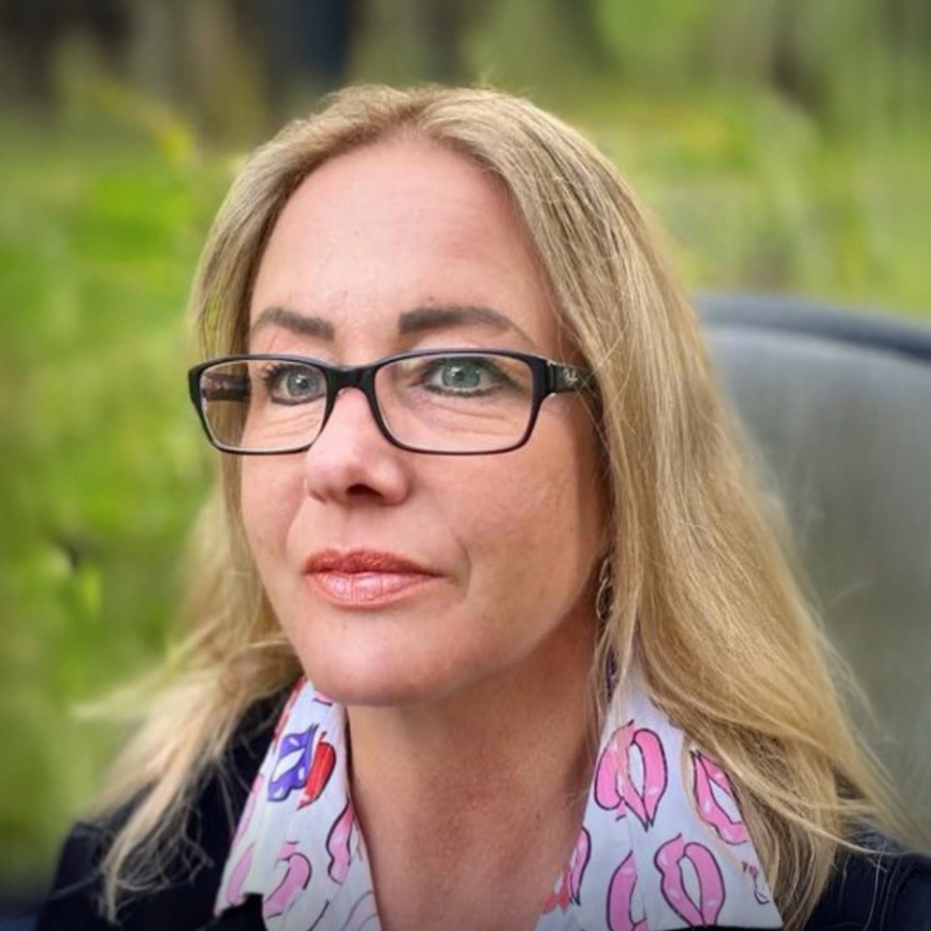 Melanie Jakob - Customer Service Manager, Marketing & Sales - Kalle ...