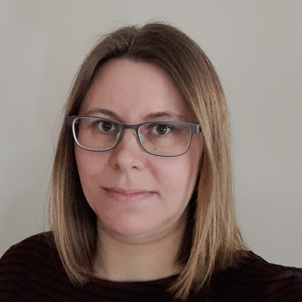 Katrin Schröter - Konzernkommunikation - Engagement und Medien - N ...