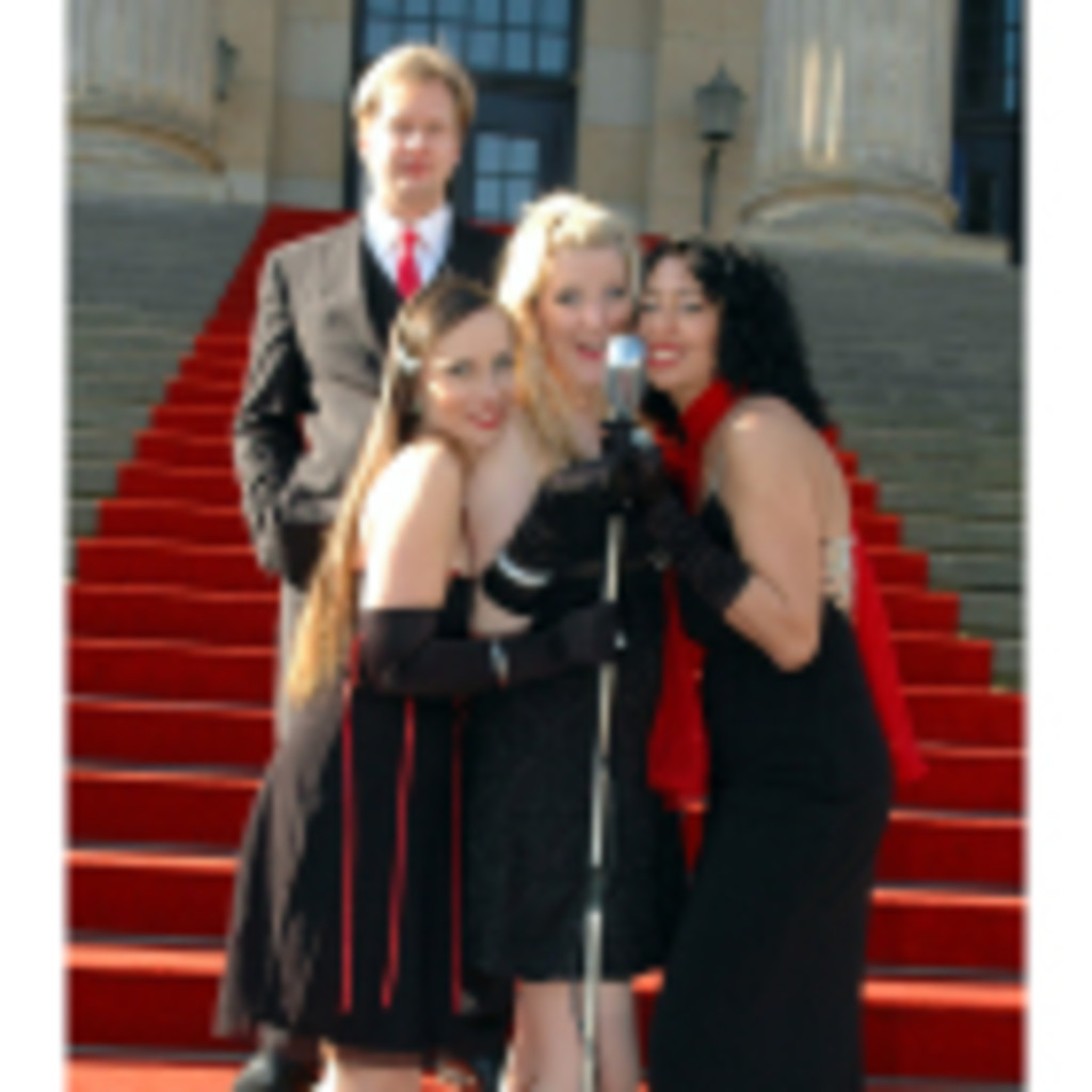 Christian Peter Cieslak - Musik Quartett - The Jingle Belles | XING Christian Peter Cieslak - Musik Quartett - The Jingle Belles | XING