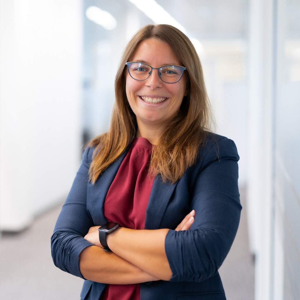 Vanessa Berning - Head of People Relations & Compensation - Sandler AG ...