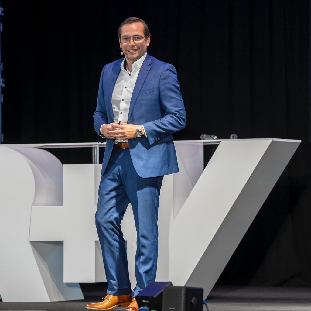 Eric Pohl - Leiter der Kunden- und Filialdirektion GA Nord ...