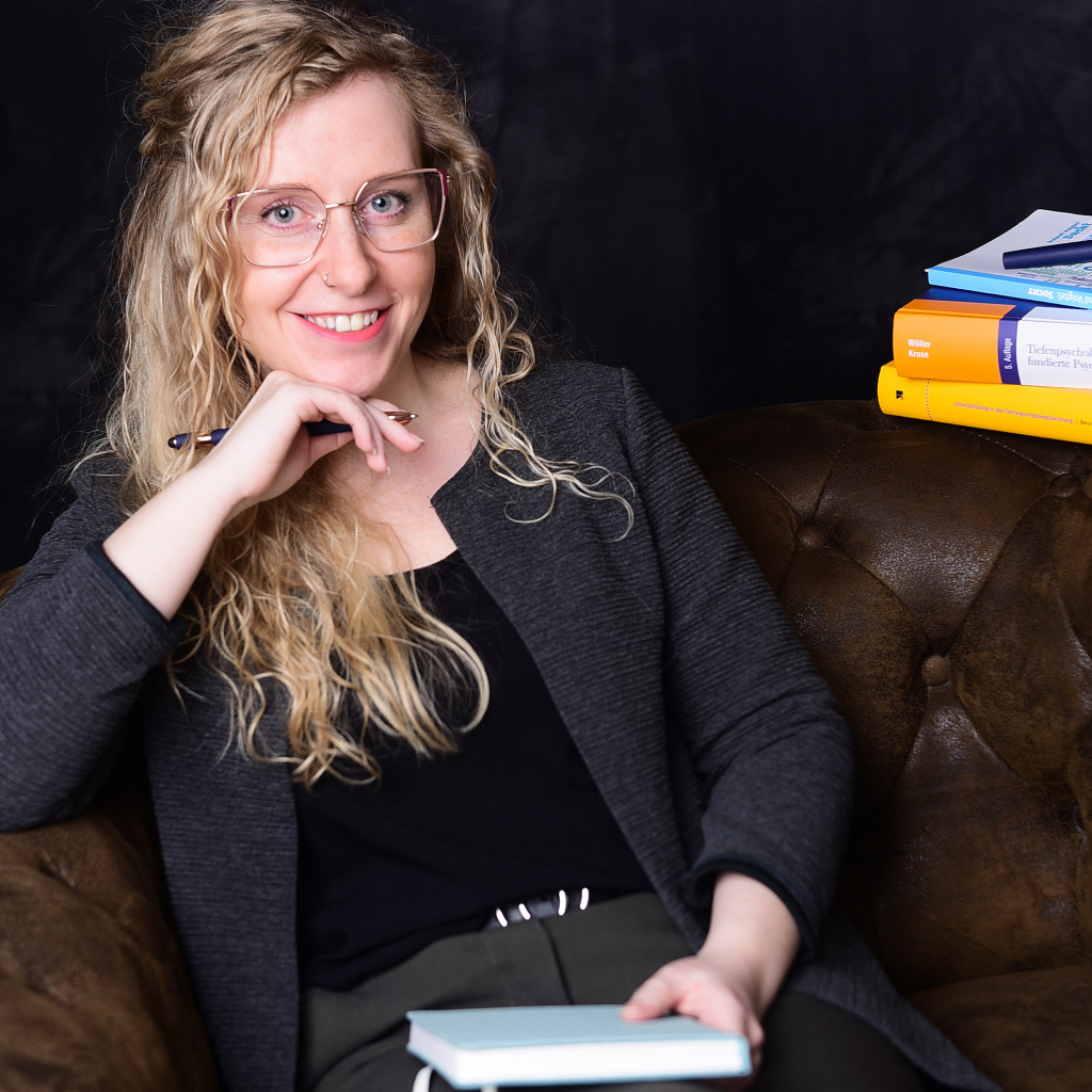 Sandy Kral - Suchttherapeutin TP - Suchthilfe | XING