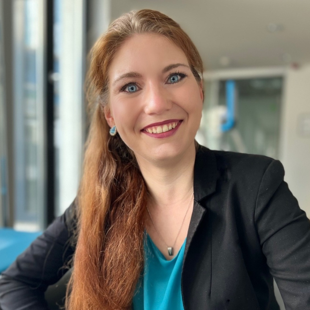 Simone R. Schamburg-Fischer - Shift Manager - Amazon Logistics | XING