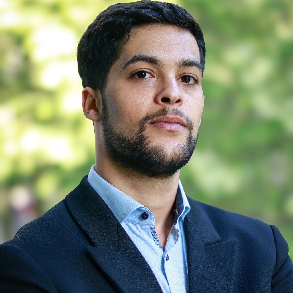 Louay Lahmar - Junior Recruiting Manager - Persovia Experts | XING