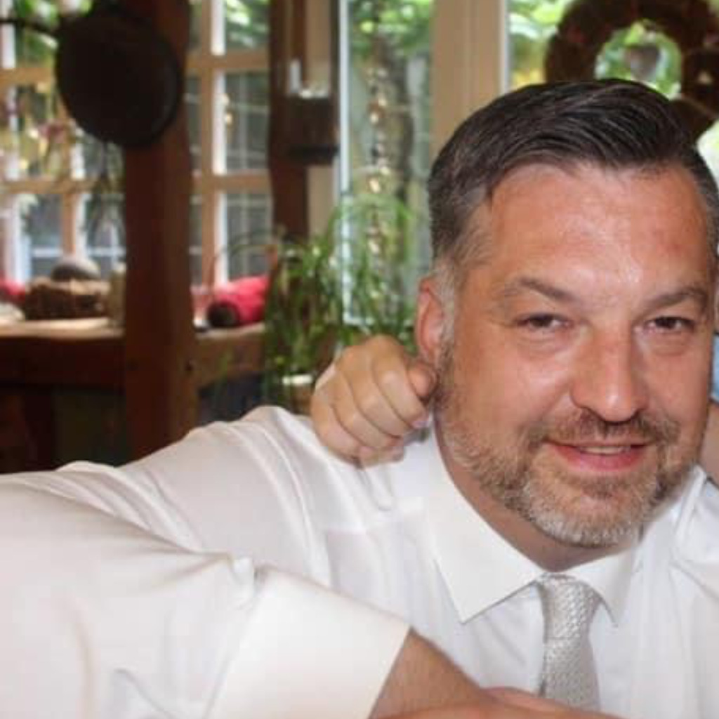 Daniel Haase - Regionalleiter Vertrieb und Technik Customer Solutions ...