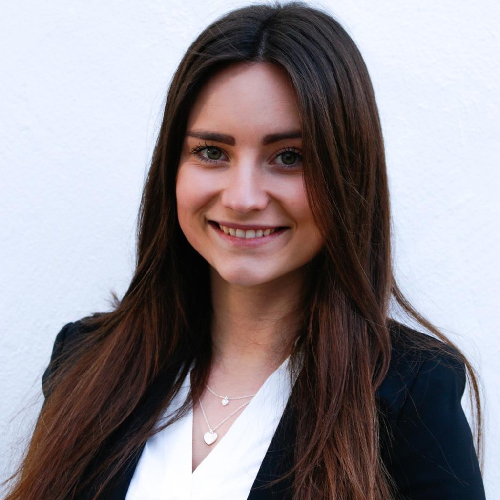 Michelle Roth - Industriekauffrau - GKN Driveline | XING