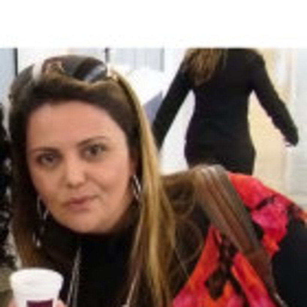 Renata Oliveira - Web Designer Gráfico - Designer | XING