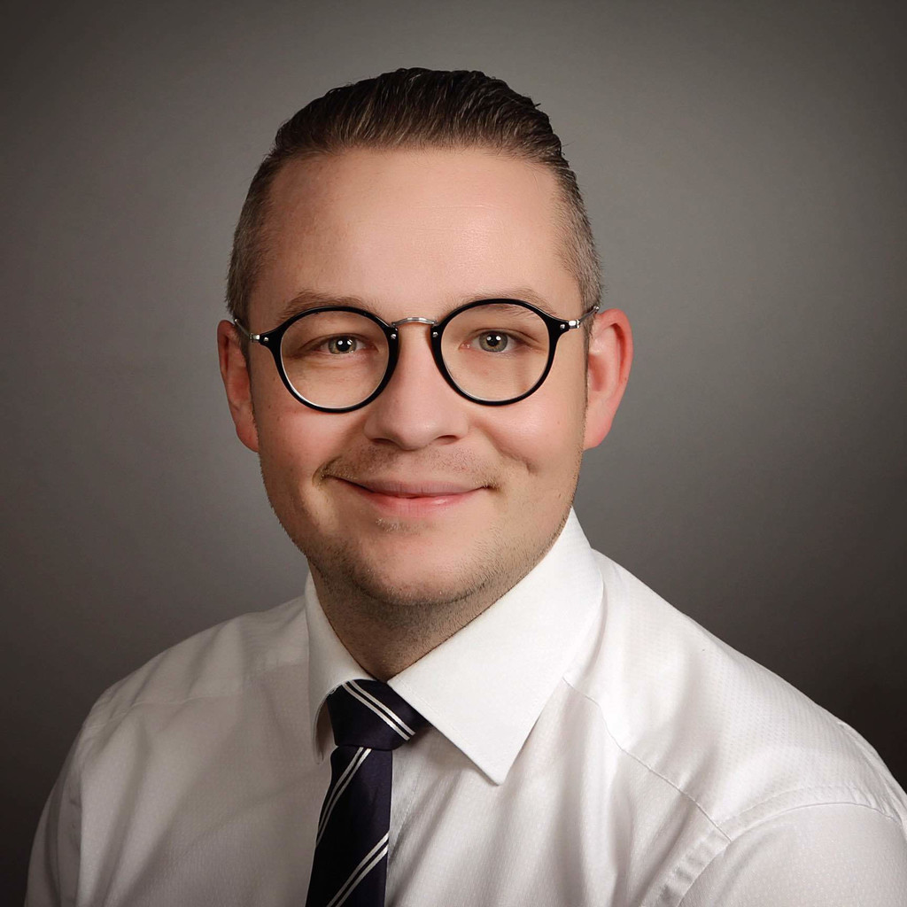 Alexander Scharf - Controller - AOK Bayern - Die Gesundheitskasse ...