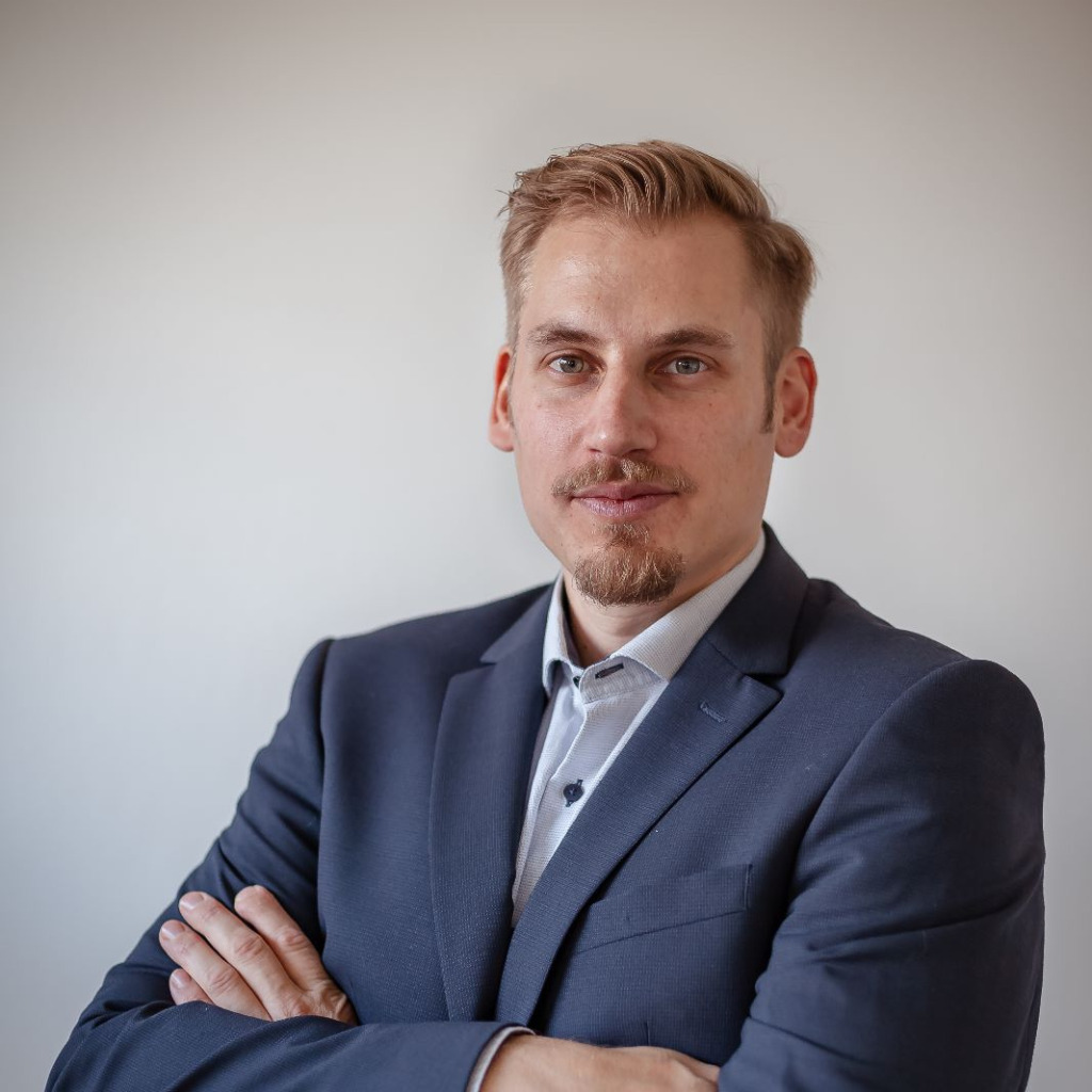 Christopher Benz - Leitung - Lebenskraftpur GmbH | XING