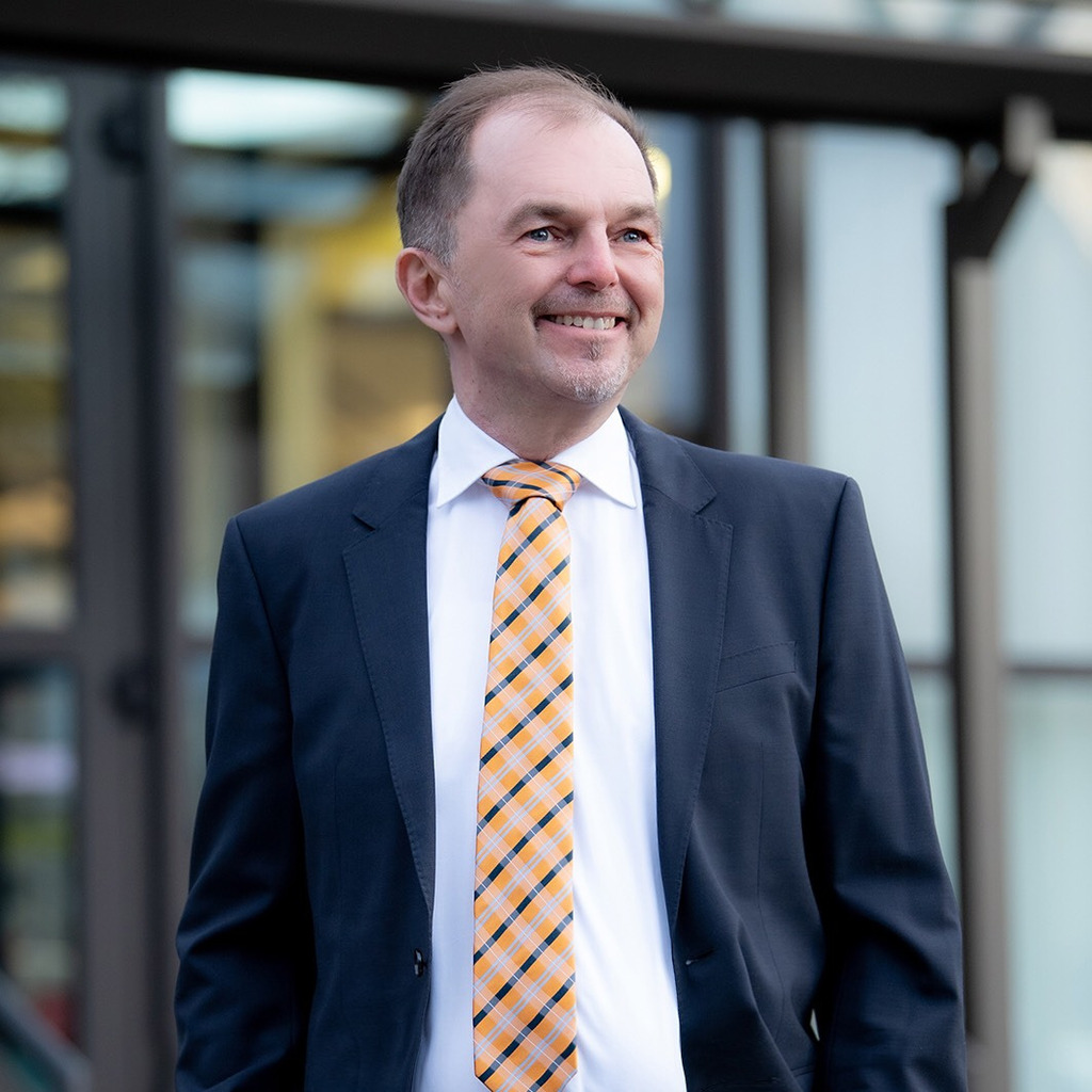 Thomas Gruber - Category Manager Capex/Opex Machines - Krones AG ...