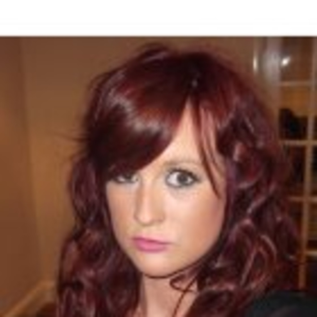 Sarah Burrell's Instagram, Twitter & Facebook on IDCrawl