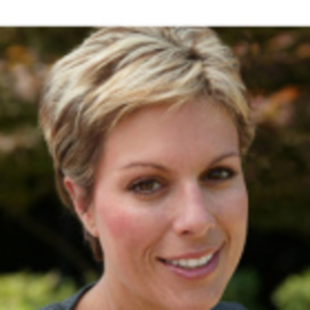 Sharon Colona - President - St. Louis Realty | XING