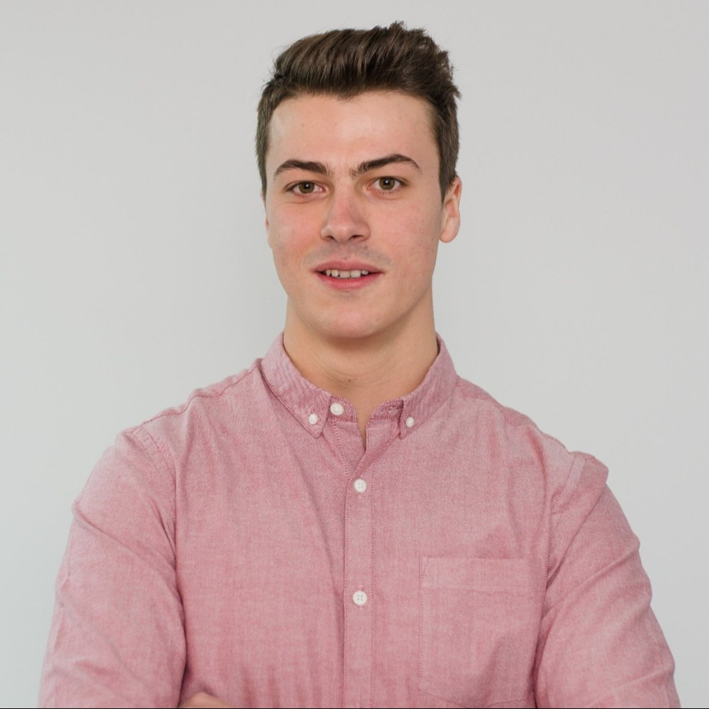 Mihai Munteanu - Frontend Engineer - RomSoft SRL Iasi | XING