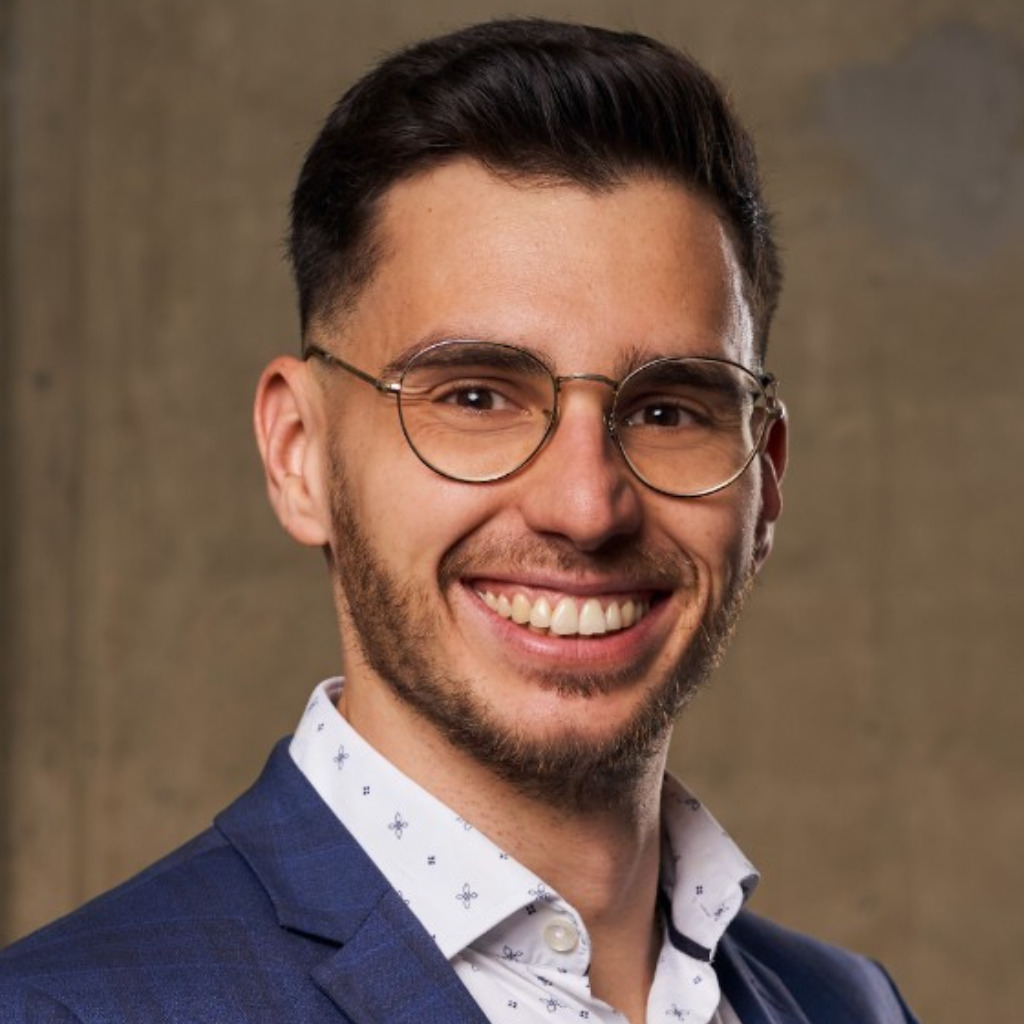 Robert Schönberger - IT Inhouse Consultant - Simon-Kucher & Partners | XING