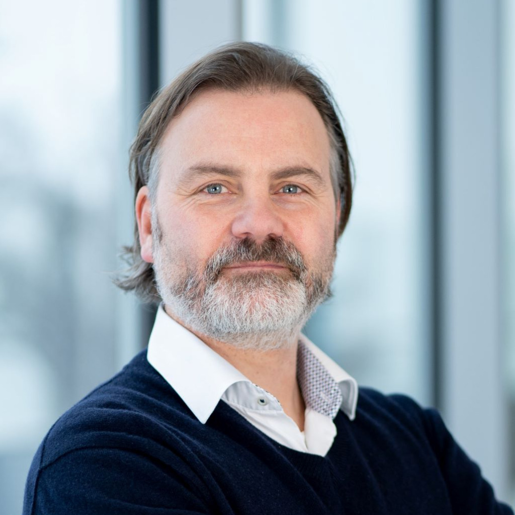 Tim Alberts - Senior Personalcontroller - Zech Management GmbH | XING