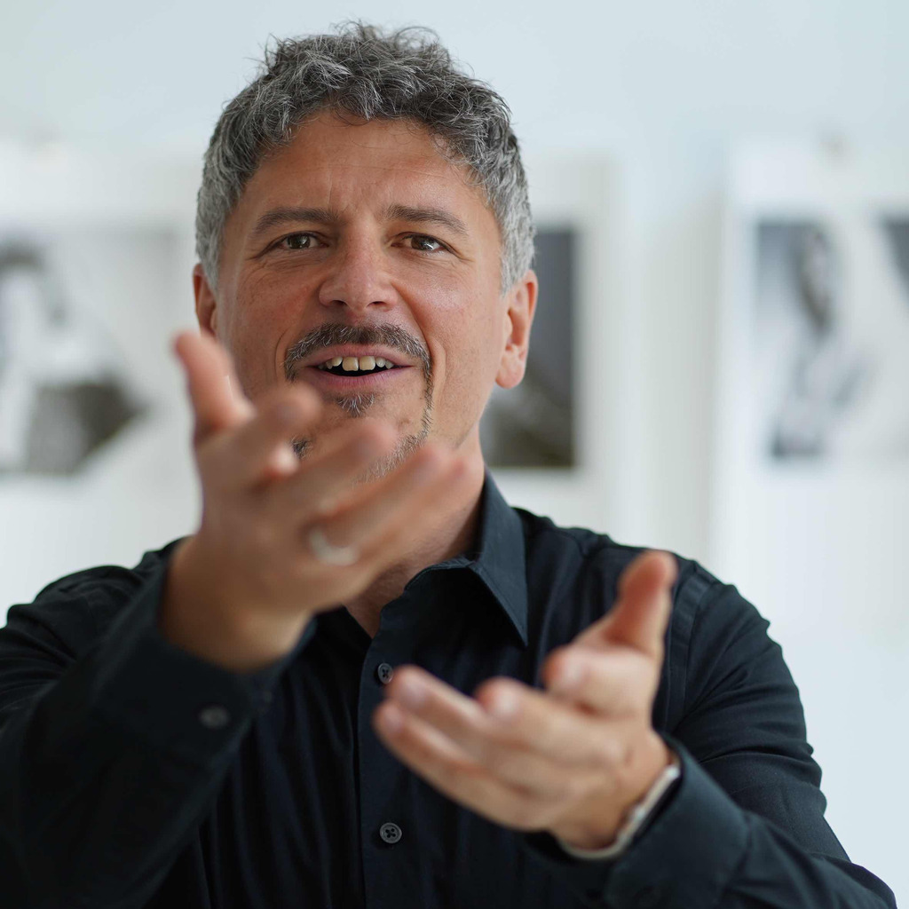 Dr. Med. Thomas C. Roos