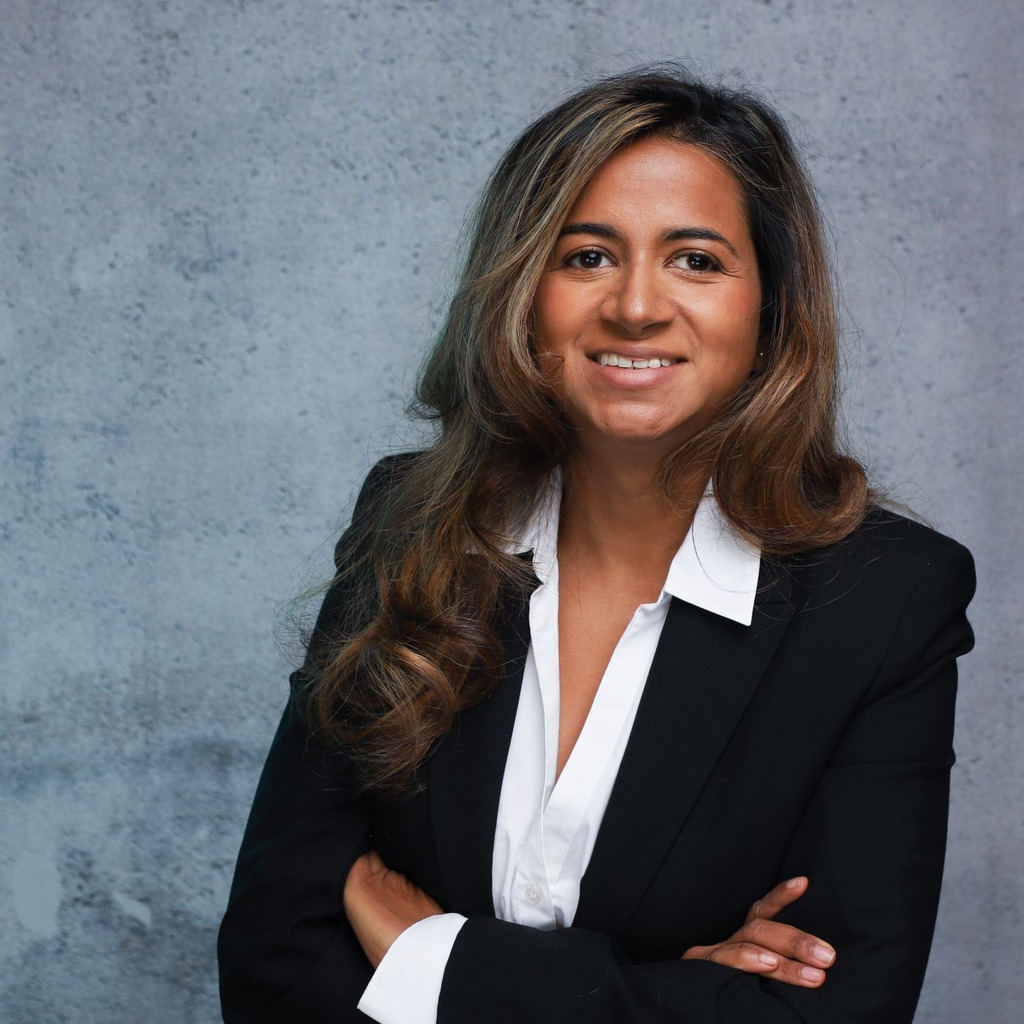 Sarah Daisy Arugolanu - Ausbildung zur Europasekretärin - Hamburger ...