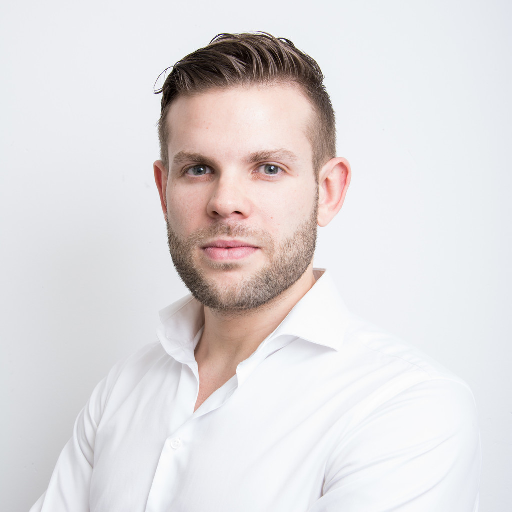 Fabian Huber - Business Technology Evangelist - dox42 | XING