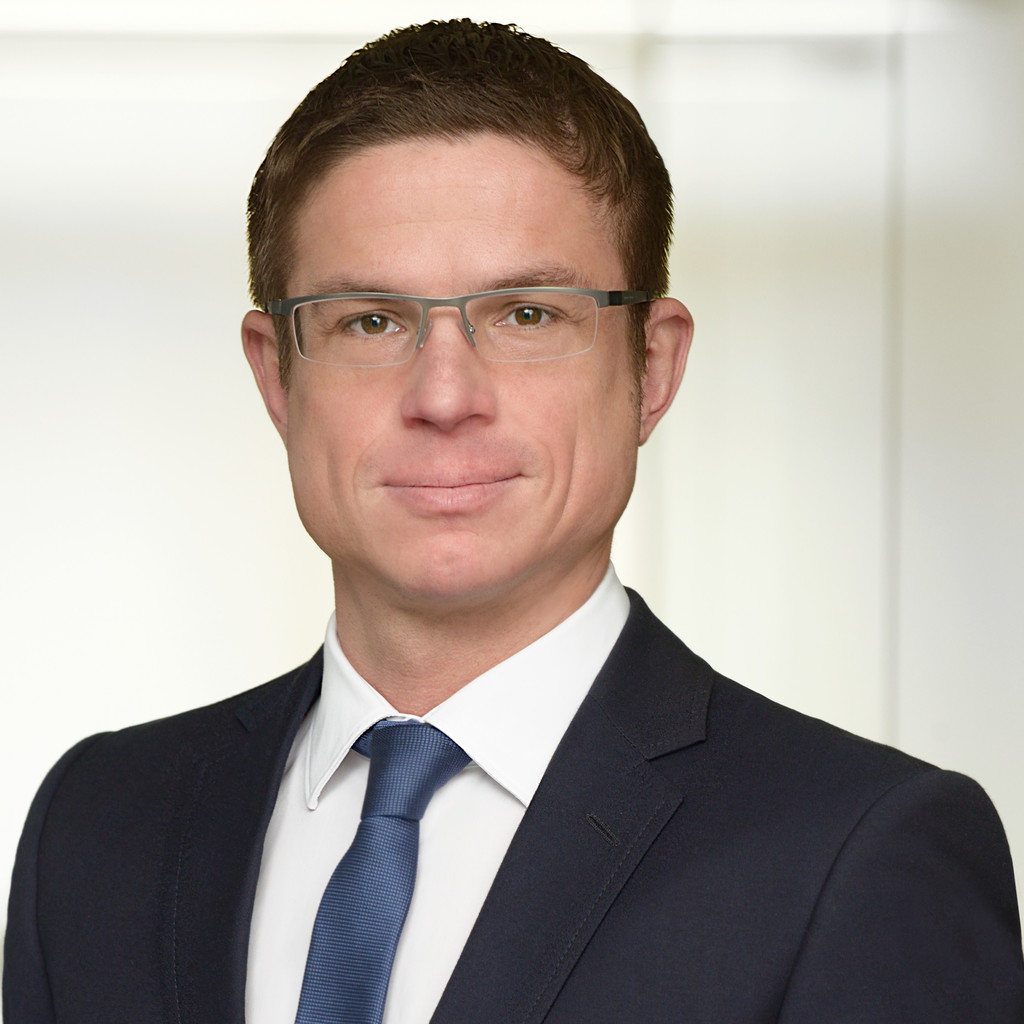 Dr. Sebastian John Maynard Longrée - Rechtsanwalt/Partner - KÜMMERLEIN ...