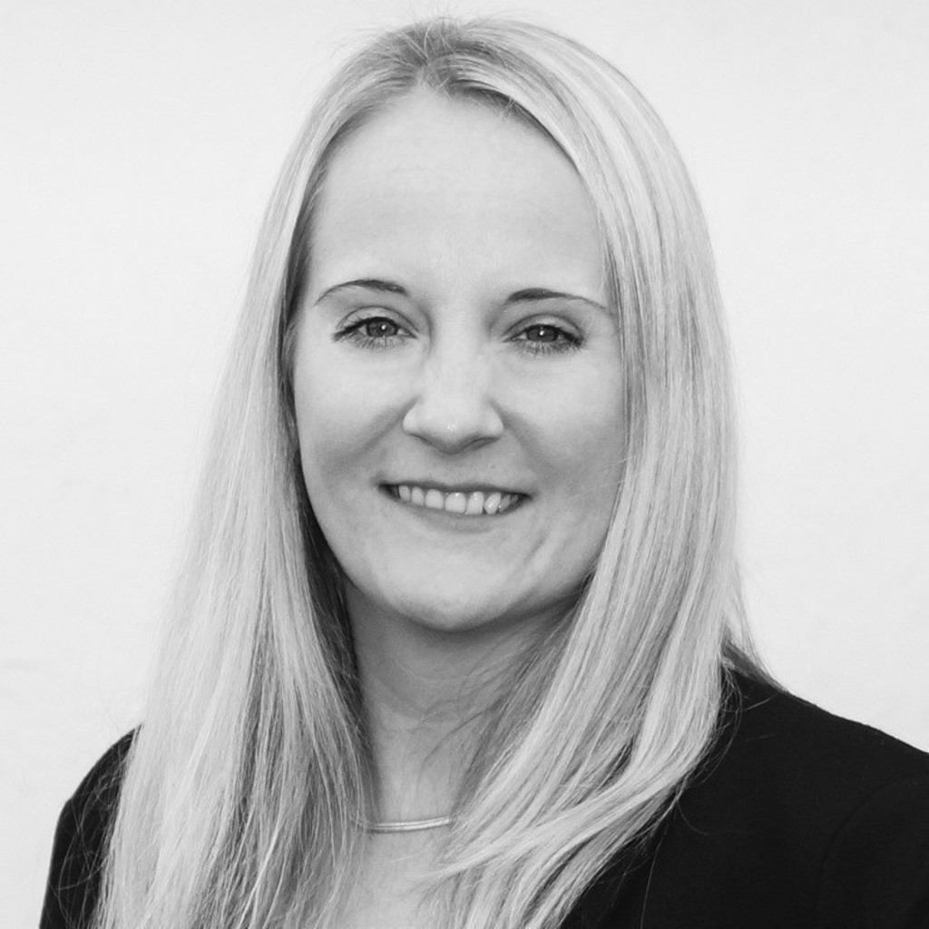 Dana Engel - Student Office - International School of Management | XING