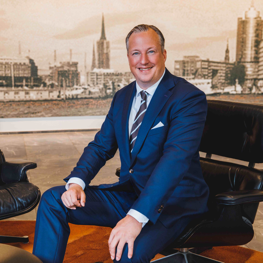 John Patrick Leyba - Geschäftsführender Gesellschafter - Robert Vogel ...