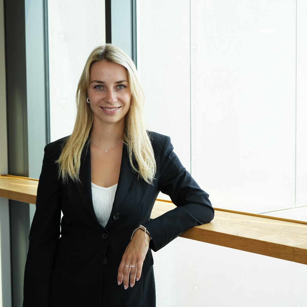 Lisa Kramer - Trainee Vertrieb - Phoenix Pharmahandel GmbH & Co KG ...