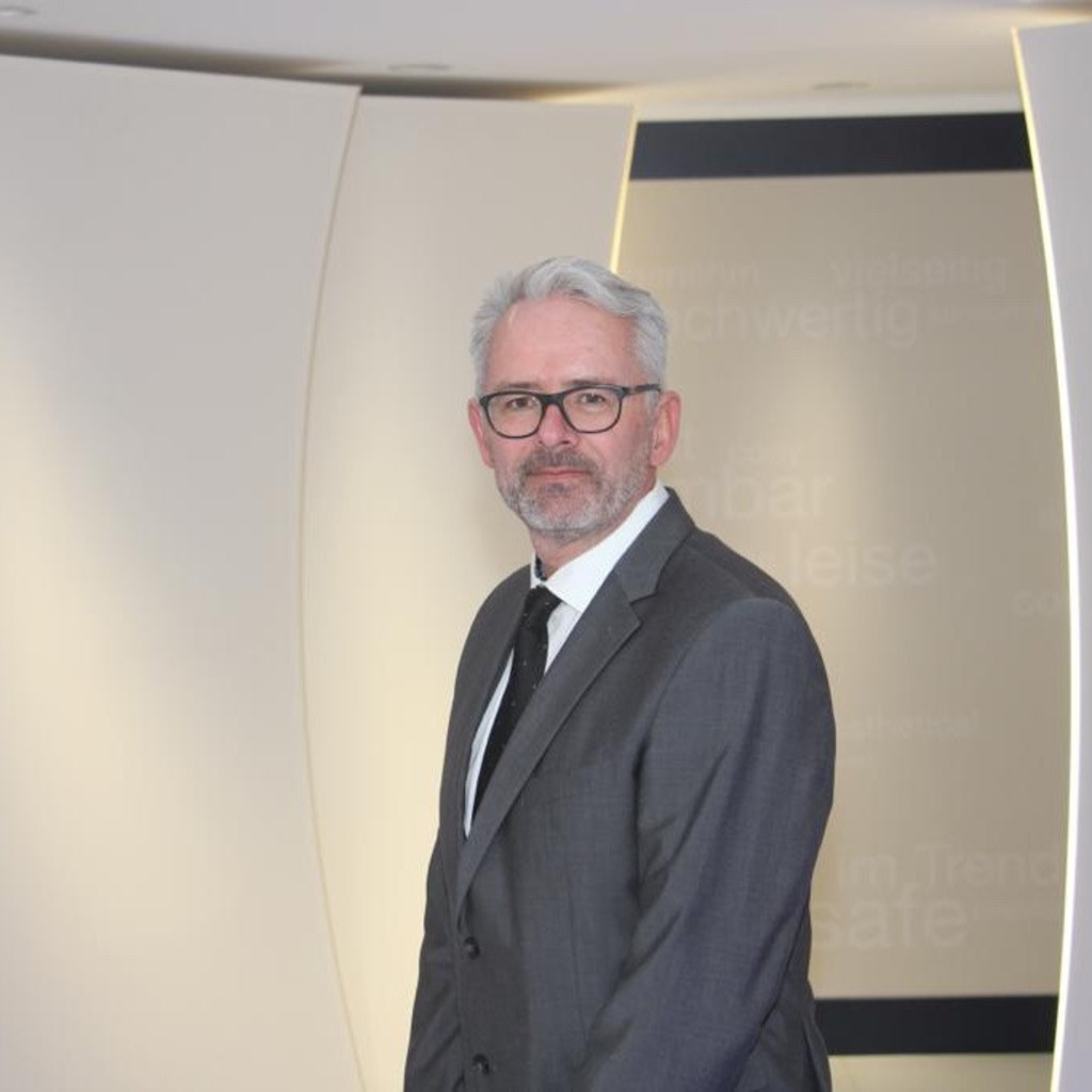 Dipl.-Ing. Matthias Schlie - Head of global Engineering - BASF | XING