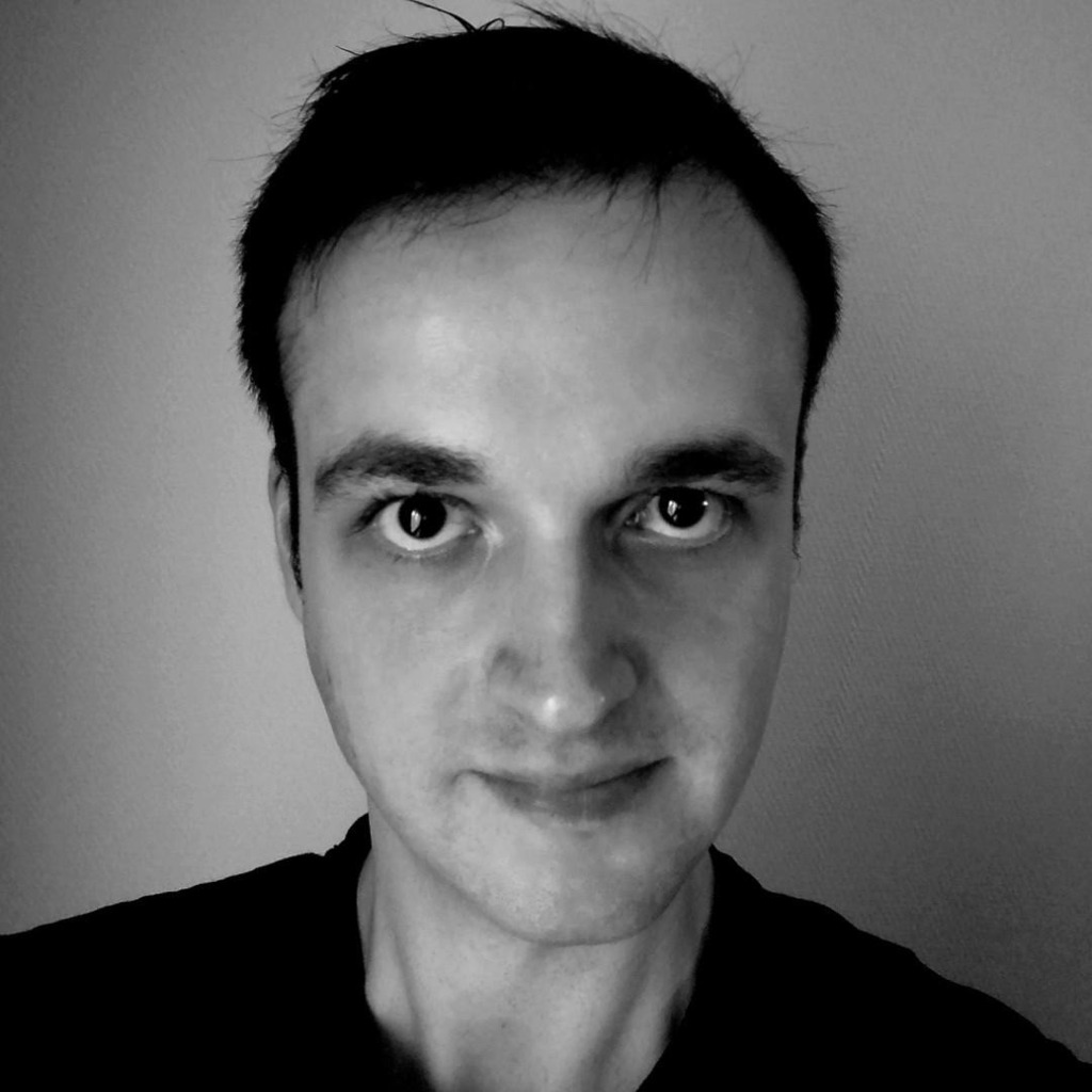 Simon Christian Theobald - Assistant Manager Controlling - Kia ...